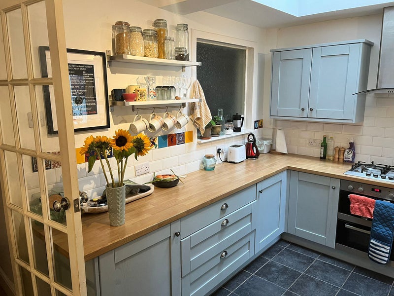 'Double room in large house near St George’s Par' Room to Rent from ...