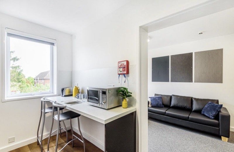 'Studio Flat' Room to Rent from SpareRoom