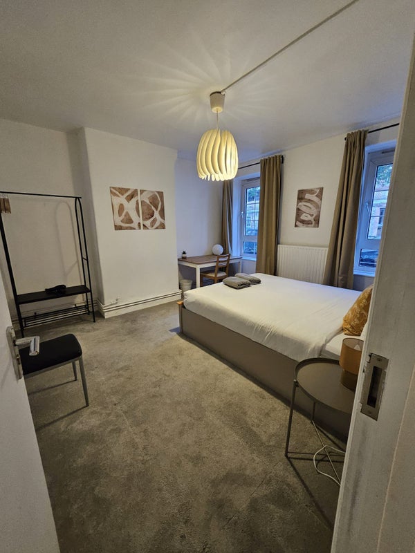 'Placement Year Students+Zone1+Spitalfields Market' Room to Rent from ...
