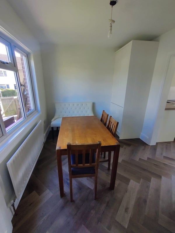 'Spacious bright rooms in a shared house ' Room to Rent from SpareRoom