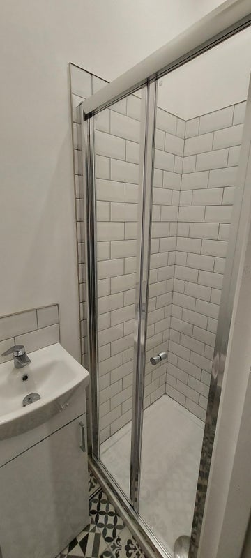 'Large Double Sized Room, Bangor Northern Ireland' Room to Rent from ...