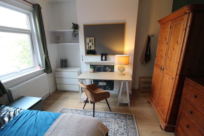 'Chester - Spacious Double Room For October 🔑' Room to Rent from SpareRoom