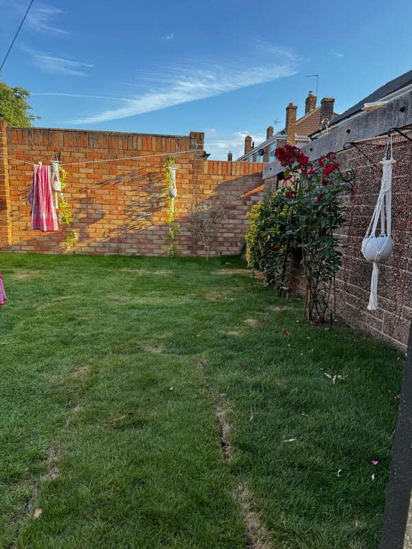 'A specious studio for couple or single.' Room to Rent from SpareRoom