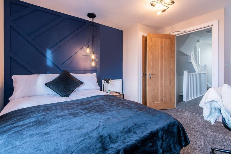 'Studio room available in 6 Bed HMO' Room to Rent from SpareRoom