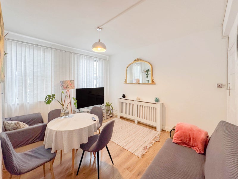 'A stunning 1 bedroom flat in Archway, N19' Room to Rent from SpareRoom