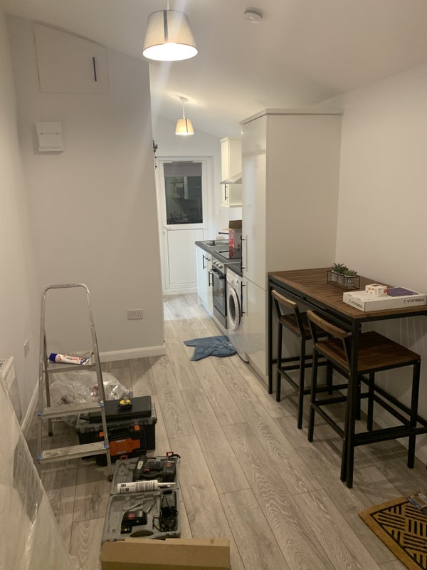'Unique apartment with all amenities self contained' Room to Rent from ...