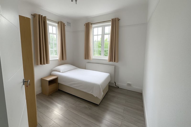 'En-suite Double Room in Shared house' Room to Rent from SpareRoom