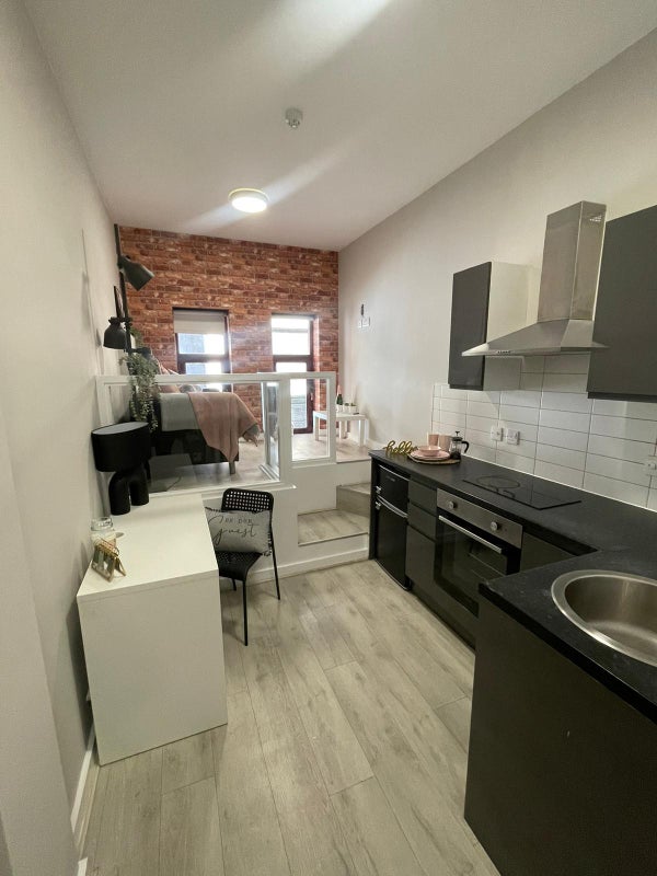 'Liverpool City Centre - All Bills Included' Room to Rent from SpareRoom