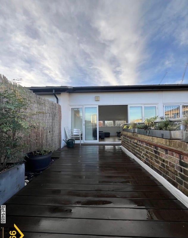 'Tower bridge ☀️' Room to Rent from SpareRoom