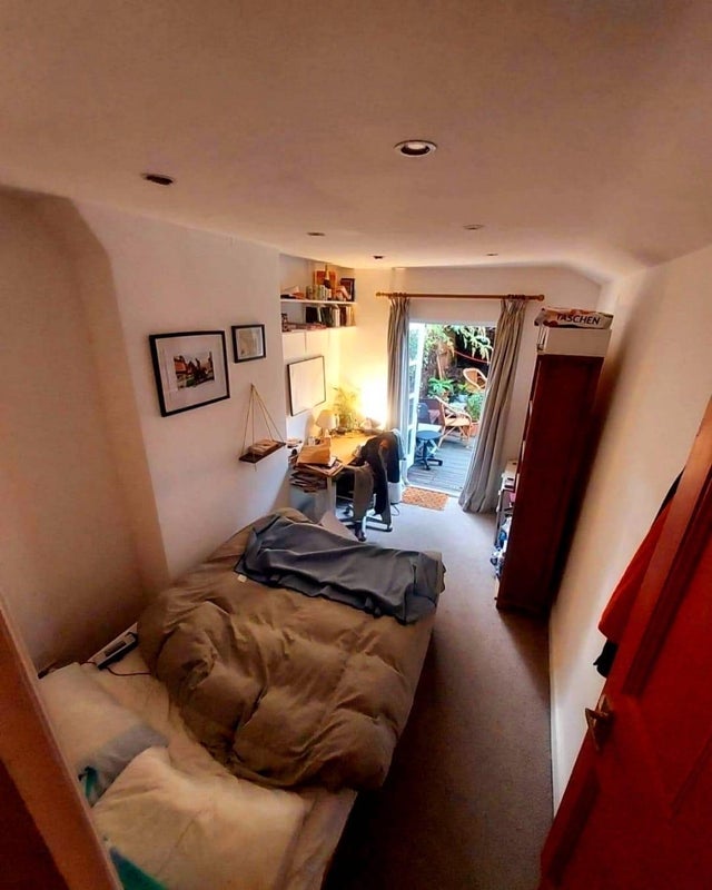 'Lovely flat in Clapham old town ' Room to Rent from SpareRoom