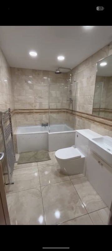 'Double room to rent in a cozzy house ' Room to Rent from SpareRoom