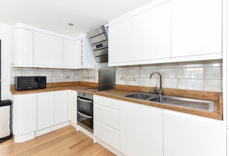 'Room in Farringdon penthouse - from 4th February' Room to Rent from ...