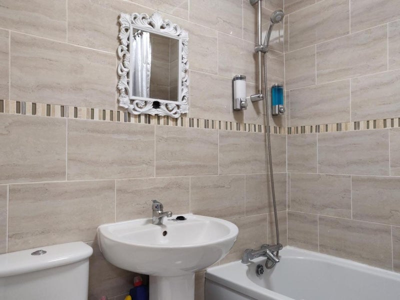 '⭐Amazing⭐ 1 Bed Flat Liverpool Centre Bill INC!!!' Room to Rent from ...