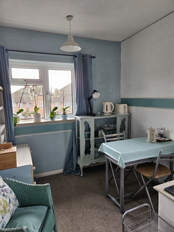 'Furnished first floor accommodation for one person' Room to Rent from ...