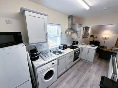 Rooms for rent Northern Ireland, County Antrim flatshare Northern ...